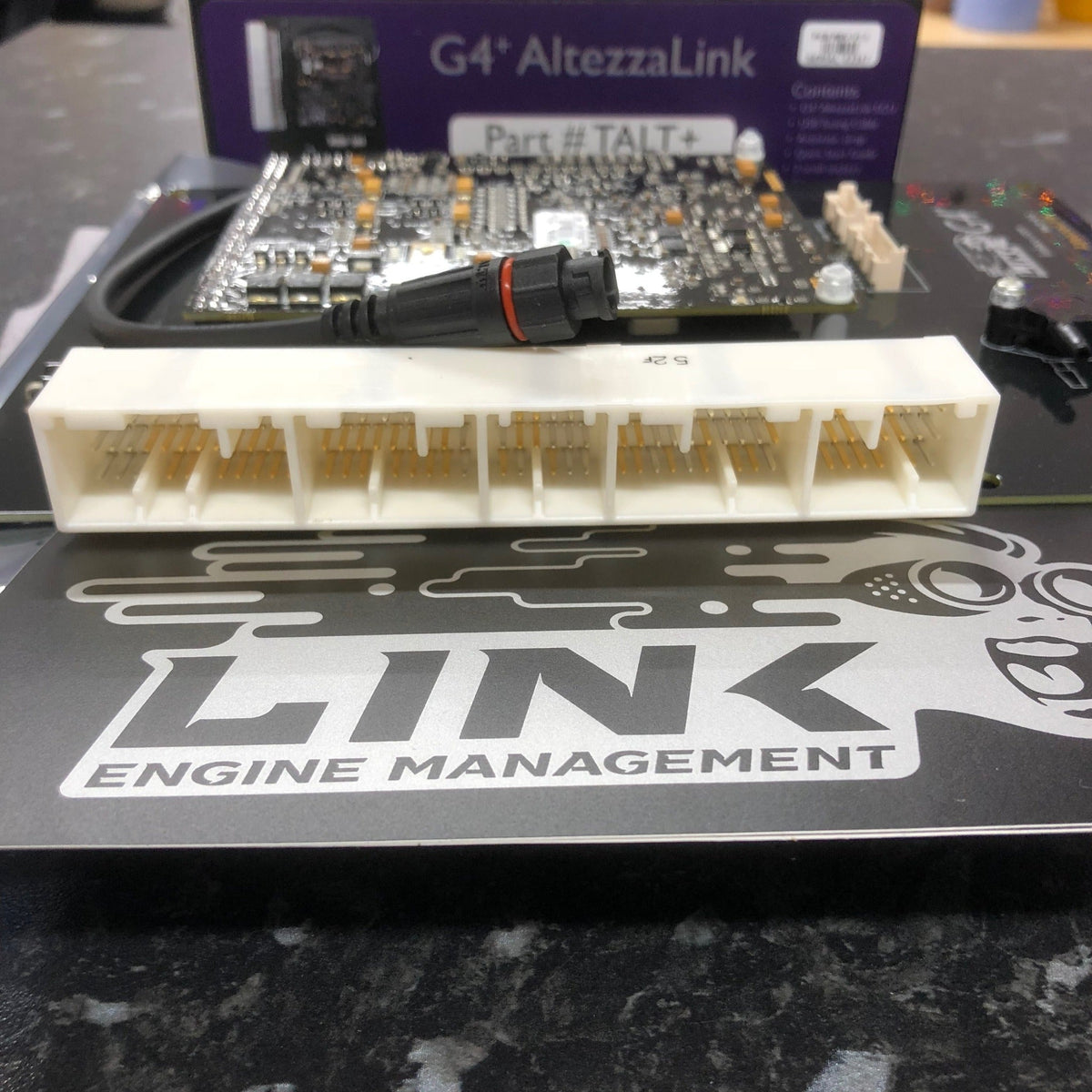 Link ECU G4X AltezzaLink TALTX PlugIn ECU fits the Toyota Altezza 3SGE ...