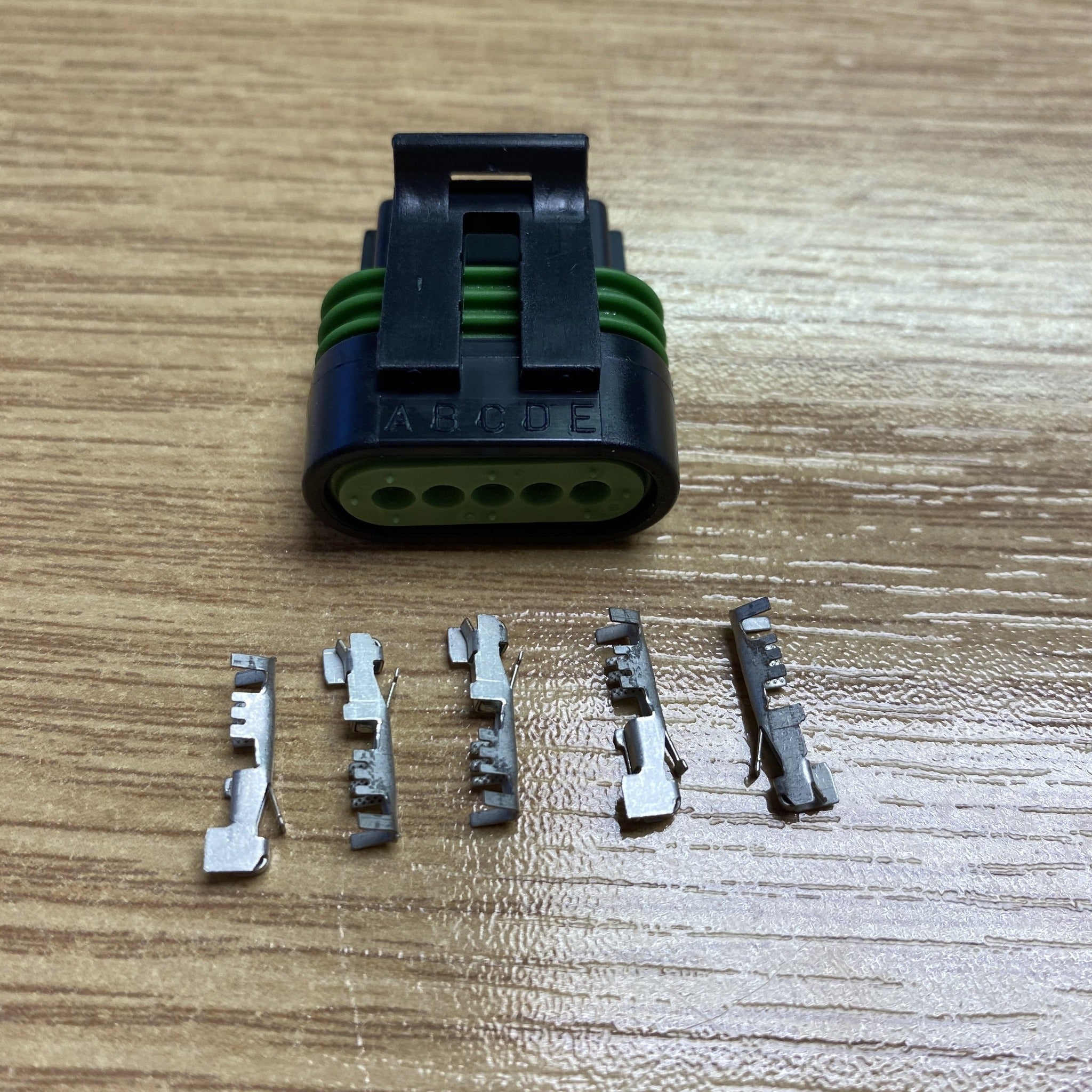 Smart Ignition Coil 5 Way Pin Connector Plug With Terminals - AEM IGBT ...