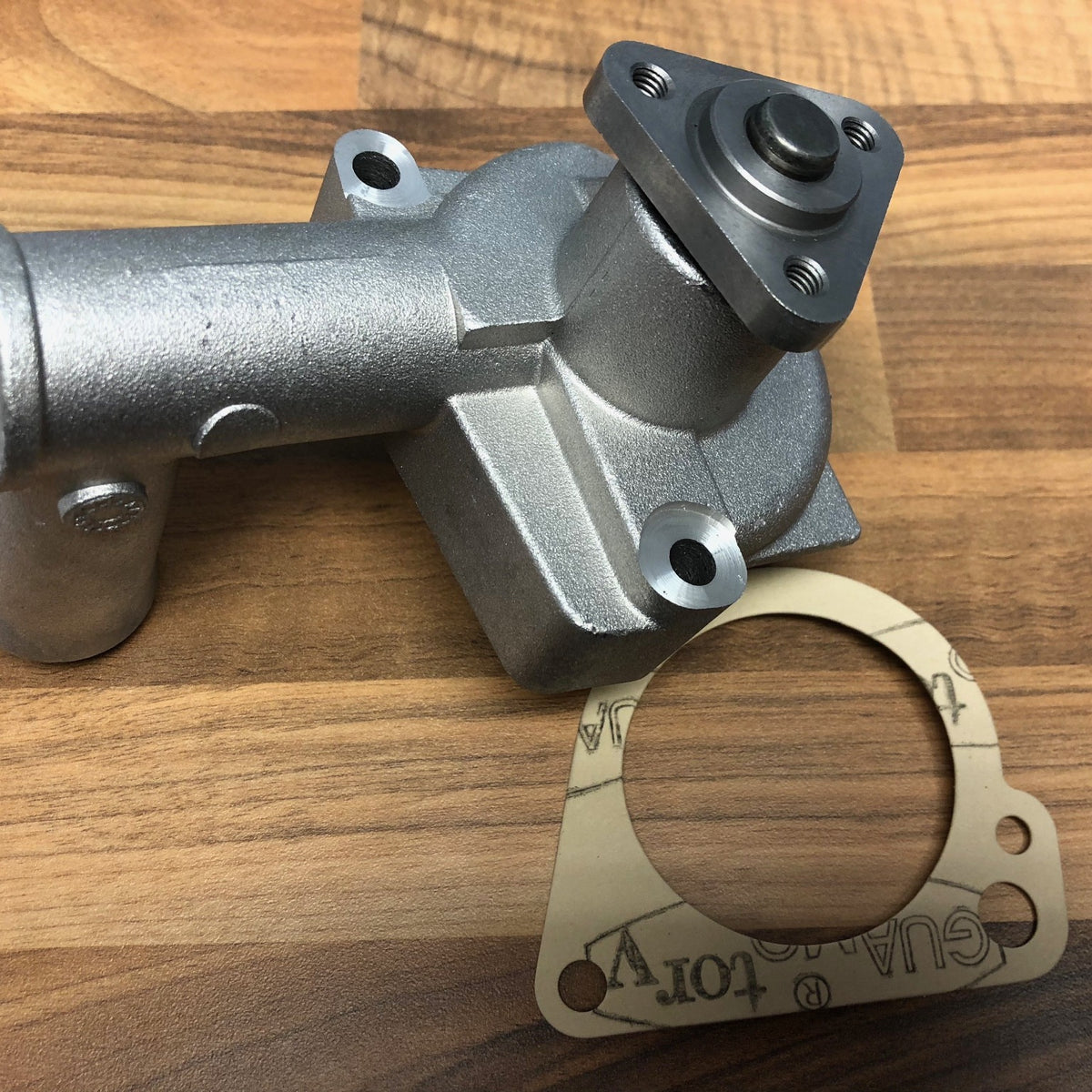 Ford Xflow X Flow Fiesta XR2 Water Pump - High Quality Cast Water Impe ...